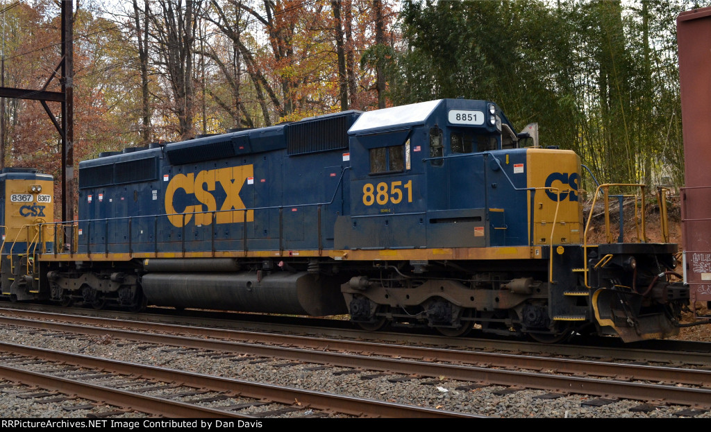 CSX SD40-2 8851 trails on Q418-10